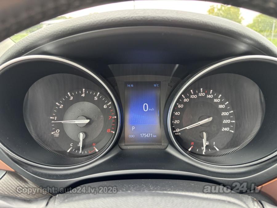 Бежевый Тойота Авенсис 2016 в Таллин, объемом двигателя 1.80 л и пробегом 175 тыс. км за 10900 €, фото 13 на AUTOMOTO.COM.LV
