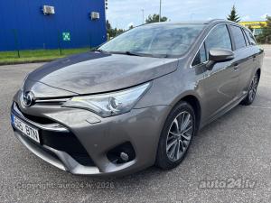 Beige Toyota Avensis 2017 in Paide, with an engine capacity of 1.80 L and mileage of 174 thousand km for 10990 €, photo  on AUTOMOTO.COM.LV