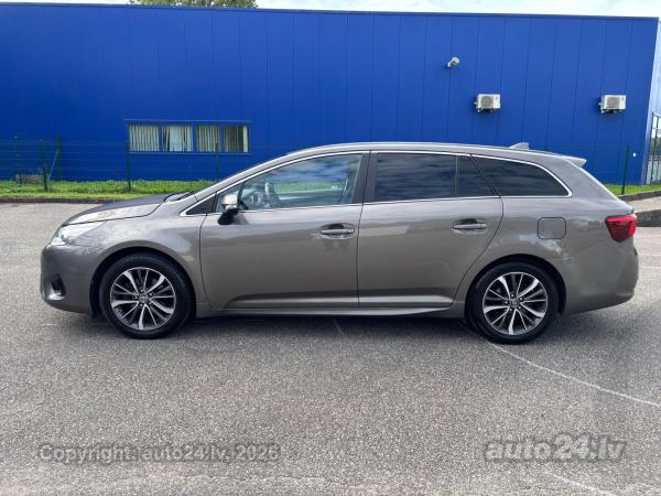 Toyota Avensis 2017 Paide vietnÄ SmilÅ”u krÄsa Toyota Avensis 2017 Paide, ar dzinÄja tilpumu 1.80 L un nobraukumu 174 tÅ«kst. km par 10990 ā¬, foto 4 vietnÄ AUTOMOTO.COM.LV