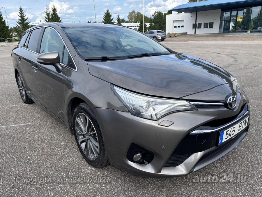 Smilšu krāsa Toyota Avensis 2017 Paide, ar dzinēja tilpumu 1.80 L un nobraukumu 174 tūkst. km par 10990 €, foto 7 vietnē AUTOMOTO.COM.LV