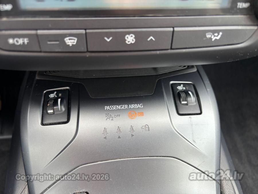 Smilšu krāsa Toyota Avensis 2017 Paide, ar dzinēja tilpumu 1.80 L un nobraukumu 174 tūkst. km par 10990 €, foto 19 vietnē AUTOMOTO.COM.LV