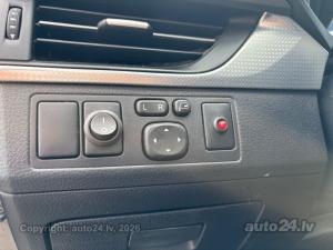 Smilšu krāsa Toyota Avensis 2017 Paide, ar dzinēja tilpumu 1.80 L un nobraukumu 174 tūkst. km par 10990 €, foto 20 vietnē AUTOMOTO.COM.LV
