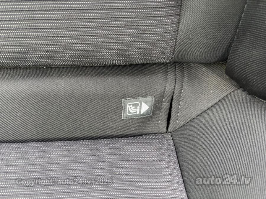 Smilšu krāsa Toyota Avensis 2017 Paide, ar dzinēja tilpumu 1.80 L un nobraukumu 174 tūkst. km par 10990 €, foto 21 vietnē AUTOMOTO.COM.LV