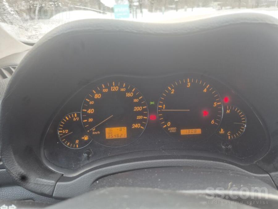Melns Toyota Avensis 2003 Daugavpils, ar dzinēja tilpumu 2.00 L un nobraukumu 355 tūkst. km par 1050 €, foto 7 vietnē AUTOMOTO.COM.LV