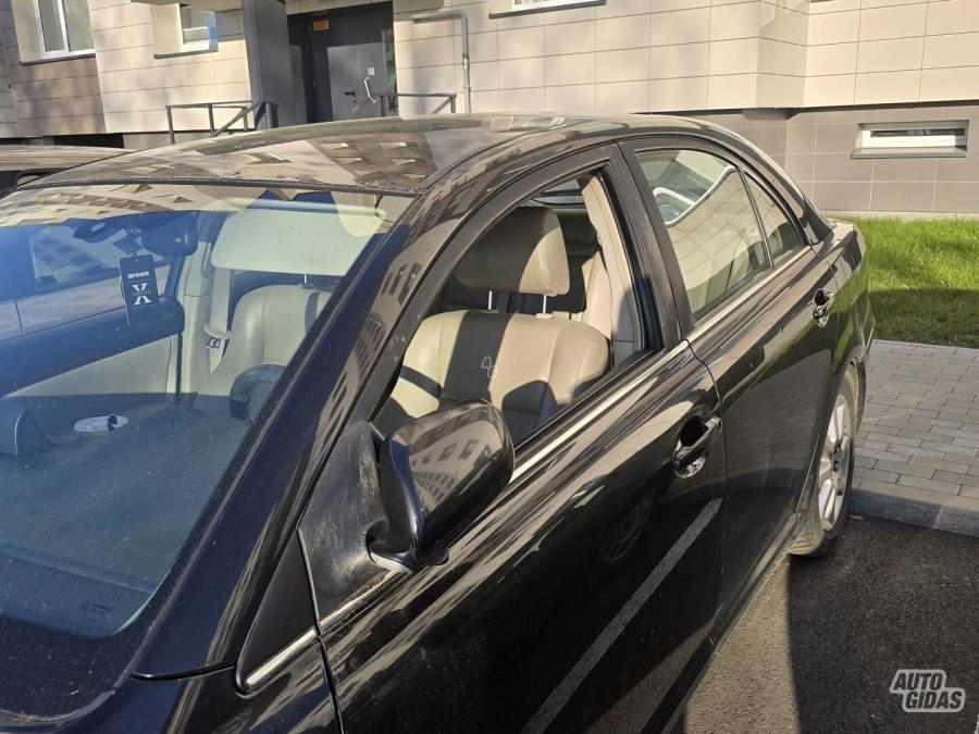 Melns Toyota Avensis 2003 Marijampole, ar dzinēja tilpumu 2.00 L un nobraukumu 310 tūkst. km par 990 €, foto 5 vietnē AUTOMOTO.COM.LV