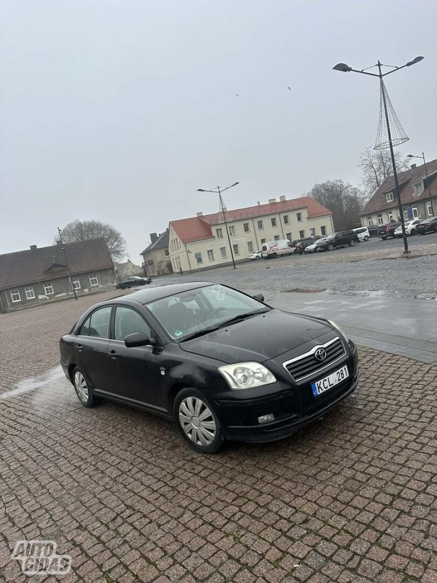 Melns Toyota Avensis 2004 Šilutė, ar dzinēja tilpumu 2.00 L un nobraukumu 300 tūkst. km par 1000 €, foto 2 vietnē AUTOMOTO.COM.LV