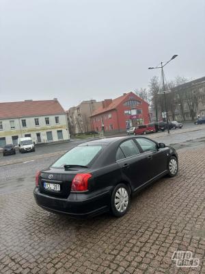 Melns Toyota Avensis 2004 Šilutė, ar dzinēja tilpumu 2.00 L un nobraukumu 300 tūkst. km par 1000 €, foto 3 vietnē AUTOMOTO.COM.LV
