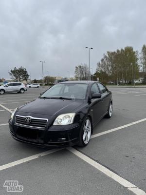 Melns Toyota Avensis 2004 Palanga, ar dzinēja tilpumu 1.80 L un nobraukumu 287 tūkst. km par 1850 €, foto  vietnē AUTOMOTO.COM.LV
