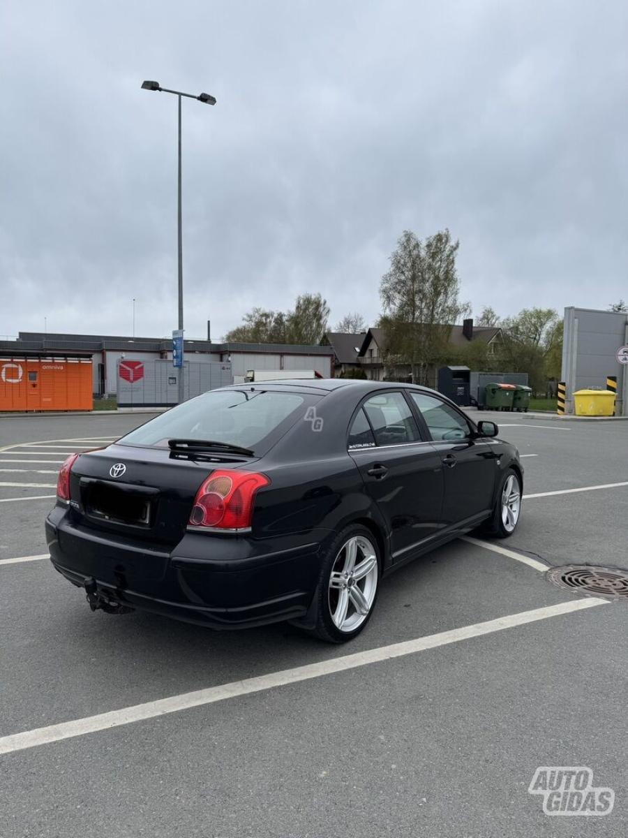 Melns Toyota Avensis 2004 Palanga, ar dzinēja tilpumu 1.80 L un nobraukumu 287 tūkst. km par 1850 €, foto 4 vietnē AUTOMOTO.COM.LV