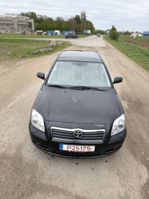 Черный Тойота Авенсис 2004 в Каунас, объемом двигателя 2.00 л и пробегом 300 тыс. км за 1850 €, фото 11 на AUTOMOTO.COM.LV