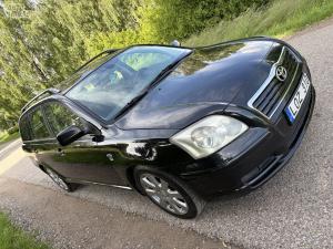 Black Toyota Avensis 2005 in Alytus, with an engine capacity of 2.00 L and mileage of 430 thousand km for 1900 €, photo 11 on AUTOMOTO.COM.LV