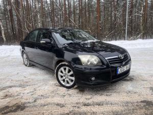 Melns Toyota Avensis 2006 Visaginas, ar dzinēja tilpumu 2.00 L un nobraukumu 310 tūkst. km par 1900 €, foto  vietnē AUTOMOTO.COM.LV