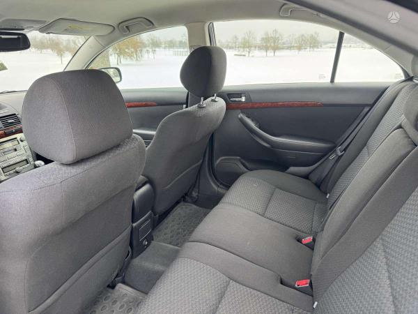 Melns Toyota Avensis 2006 Kauņa, ar dzinēja tilpumu 2.00 L un nobraukumu 259 tūkst. km par 1650 €, foto 6 vietnē AUTOMOTO.COM.LV