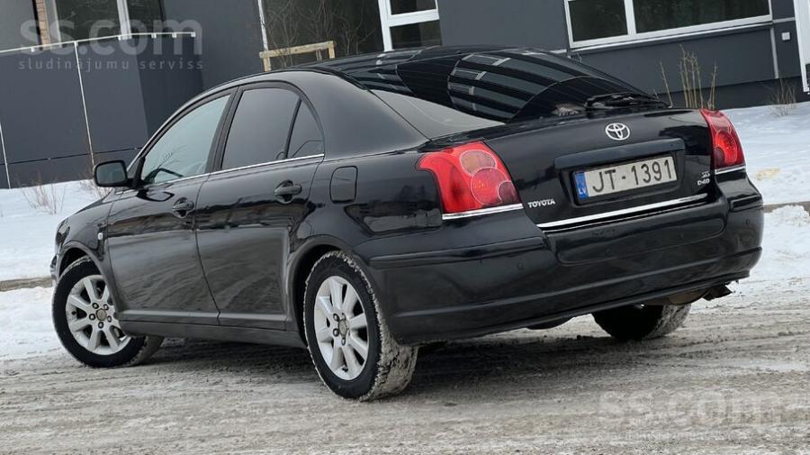 Melns Toyota Avensis 2006 Rīga, ar dzinēja tilpumu 2.20 L un nobraukumu 277 tūkst. km par 1990 €, foto 10 vietnē AUTOMOTO.COM.LV