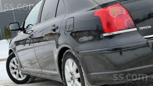 Melns Toyota Avensis 2006 Rīga, ar dzinēja tilpumu 2.20 L un nobraukumu 277 tūkst. km par 1990 €, foto 15 vietnē AUTOMOTO.COM.LV