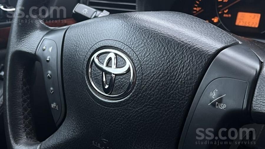 Melns Toyota Avensis 2006 Rīga, ar dzinēja tilpumu 2.20 L un nobraukumu 277 tūkst. km par 1990 €, foto 32 vietnē AUTOMOTO.COM.LV