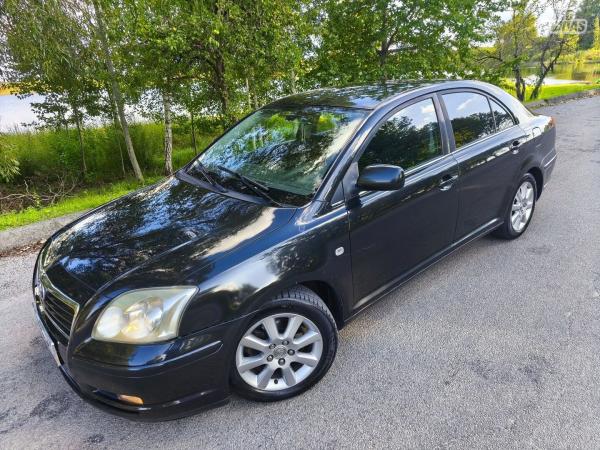 Black Toyota Avensis 2006 in Taurage, with an engine capacity of 2.20 L and mileage of 343 thousand km for 1750 €, photo 1 on AUTOMOTO.COM.LV