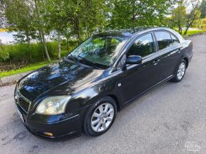 Black Toyota Avensis 2006 in Taurage, with an engine capacity of 2.20 L and mileage of 343 thousand km for 1750 €, photo 10 on AUTOMOTO.COM.LV