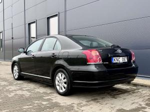 Black Toyota Avensis 2007 in Vilnius, with an engine capacity of 2.20 L and mileage of 322 thousand km for 1790 €, photo 3 on AUTOMOTO.COM.LV