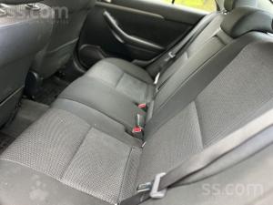 Black Toyota Avensis 2007 in Riga, with an engine capacity of 2.00 L and mileage of 247 thousand km for 3200 €, photo 11 on AUTOMOTO.COM.LV