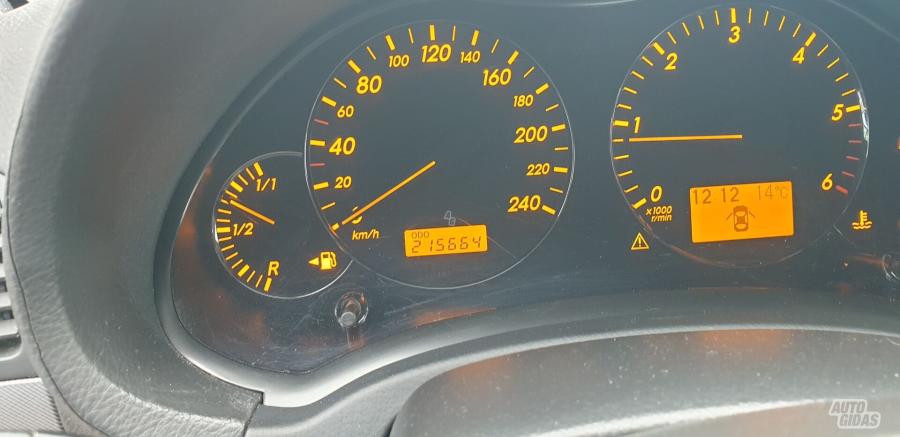 Черный Тойота Авенсис 2007 в Кедайняй, объемом двигателя 2.00 л и пробегом 215 тыс. км за 2650 €, фото 14 на AUTOMOTO.COM.LV