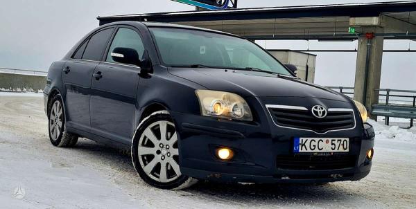 Black Toyota Avensis 2008 in Vilnius, with an engine capacity of 2.00 L and mileage of 302 thousand km for 1650 €, photo 2 on AUTOMOTO.COM.LV