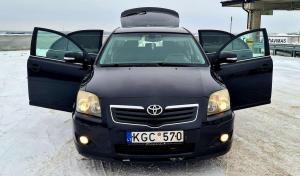Black Toyota Avensis 2008 in Vilnius, with an engine capacity of 2.00 L and mileage of 302 thousand km for 1650 €, photo 16 on AUTOMOTO.COM.LV