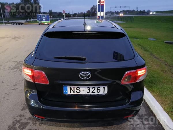 Черный Тойота Авенсис 2009 в Рига, объемом двигателя 2.20 л и пробегом 291 тыс. км за 3330 €, фото 5 на AUTOMOTO.COM.LV
