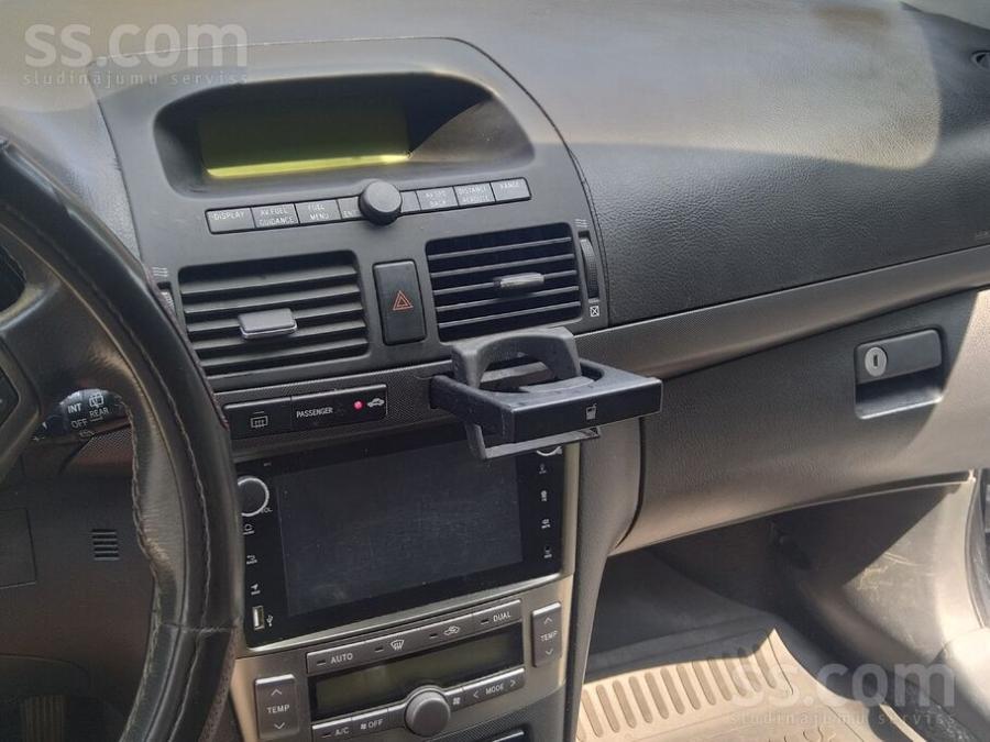 Черный Тойота Авенсис 2003 в Рига, объемом двигателя 2.00 л и пробегом 353 тыс. км за 750 €, фото 6 на AUTOMOTO.COM.LV