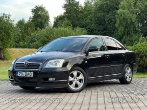 Melns Toyota Avensis 2004 Tallina, ar dzinēja tilpumu 2.00 L un nobraukumu 301 tūkst. km par 1999 €, foto 3 vietnē AUTOMOTO.COM.LV