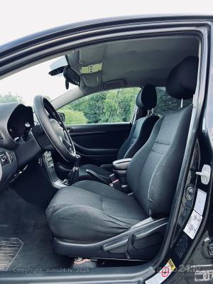 Melns Toyota Avensis 2004 Tallina, ar dzinēja tilpumu 2.00 L un nobraukumu 301 tūkst. km par 1999 €, foto 8 vietnē AUTOMOTO.COM.LV