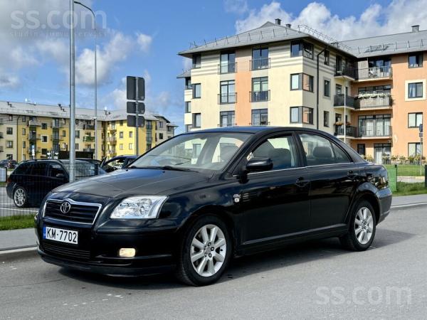 Toyota Avensis 2004 Rīga vietnē Melns Toyota Avensis 2004 Rīga, ar dzinēja tilpumu 2.00 L un nobraukumu 376 tūkst. km par 1500 €, foto 3 vietnē AUTOMOTO.COM.LV