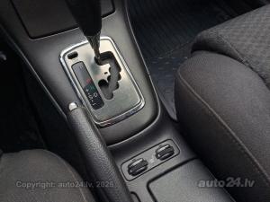 Melns Toyota Avensis 2004 Tallina, ar dzinēja tilpumu 2.00 L un nobraukumu 290 tūkst. km par 2499 €, foto 13 vietnē AUTOMOTO.COM.LV