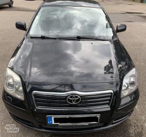 Black Toyota Avensis 2005 in Vilnius, with an engine capacity of 2.00 L and mileage of 200 thousand km for 2250 €, photo 5 on AUTOMOTO.COM.LV