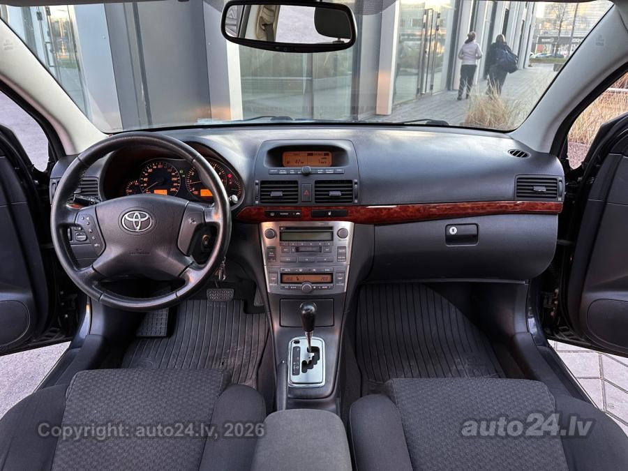 Melns Toyota Avensis 2005 Tallina, ar dzinēja tilpumu 1.80 L un nobraukumu 347 tūkst. km par 3499 €, foto 23 vietnē AUTOMOTO.COM.LV