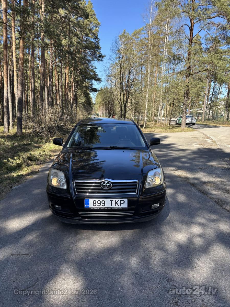 Melns Toyota Avensis 2005 Tallina, ar dzinēja tilpumu 2.00 L un nobraukumu 226 tūkst. km par 2700 €, foto 7 vietnē AUTOMOTO.COM.LV