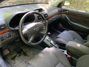 Melns Toyota Avensis 2005 Viļņa, ar dzinēja tilpumu 2.00 L un nobraukumu 201 tūkst. km par 2680 €, foto 5 vietnē AUTOMOTO.COM.LV