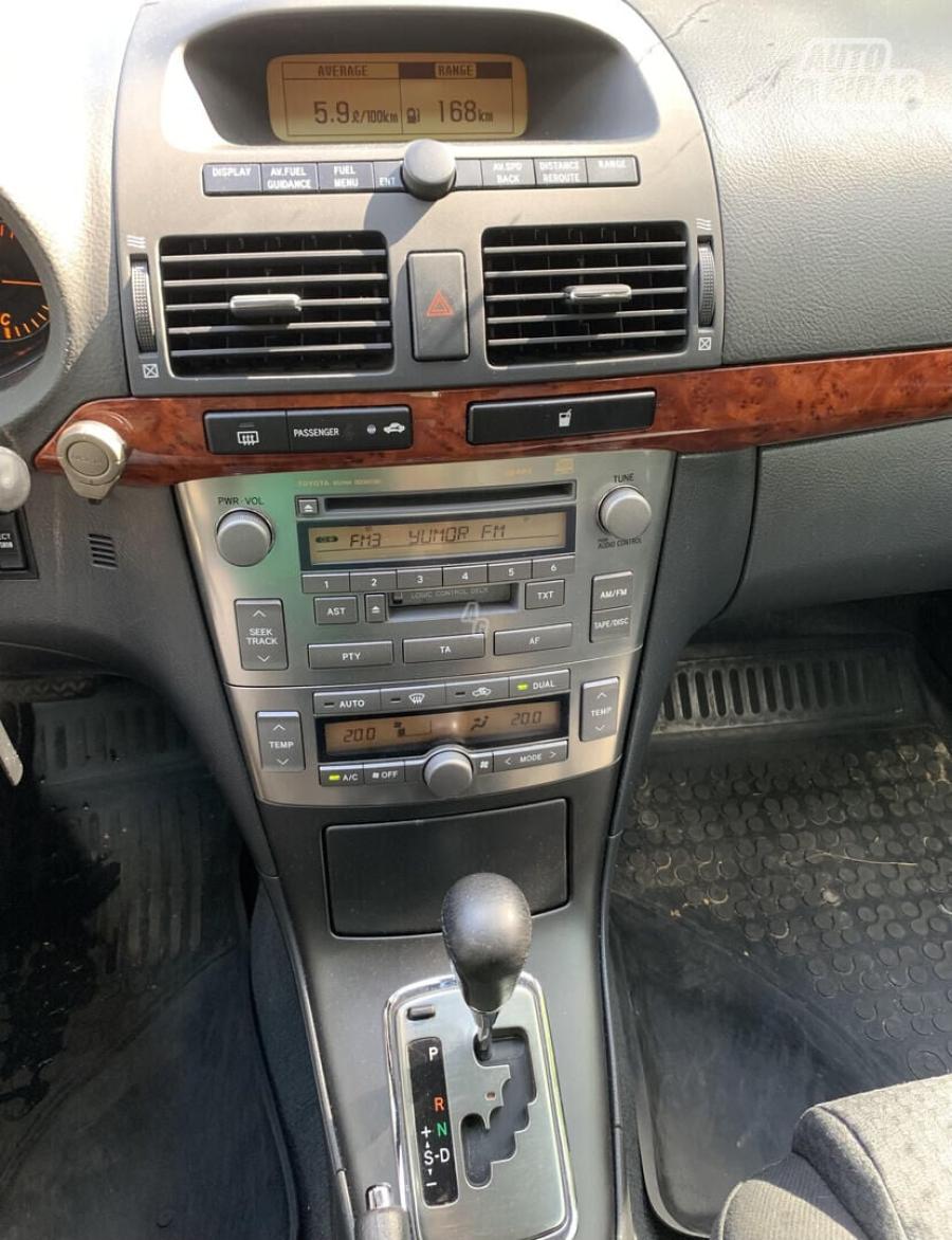 Melns Toyota Avensis 2005 Viļņa, ar dzinēja tilpumu 2.00 L un nobraukumu 201 tūkst. km par 2680 €, foto 6 vietnē AUTOMOTO.COM.LV