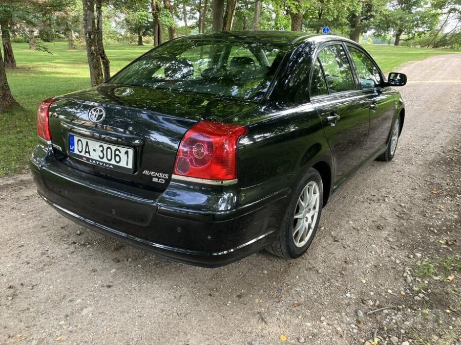 Melns Toyota Avensis 2005 Jelgava, ar dzinēja tilpumu 2.00 L un nobraukumu 287 tūkst. km par 1650 €, foto 6 vietnē AUTOMOTO.COM.LV