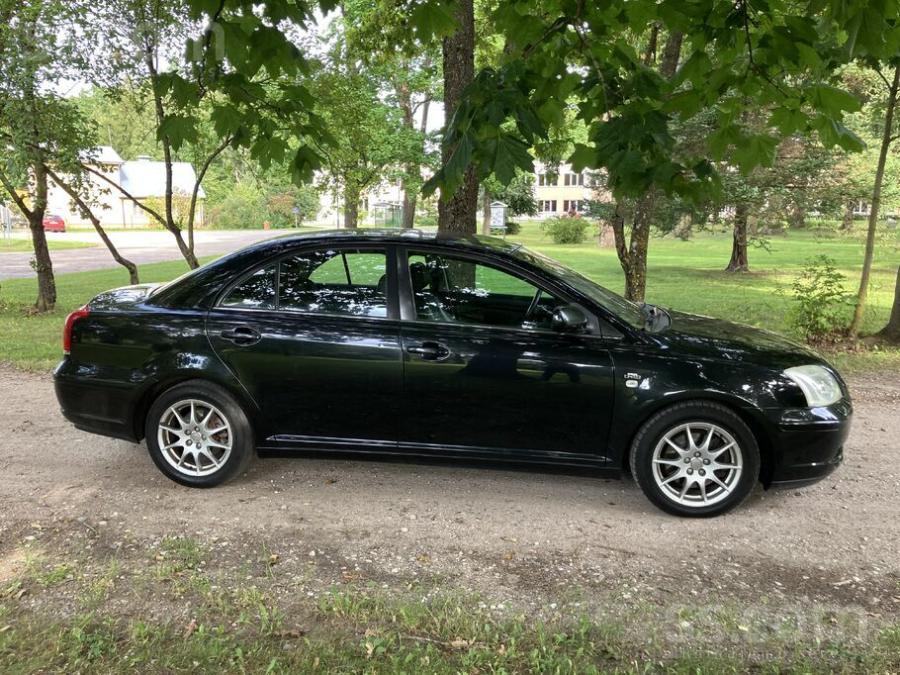 Melns Toyota Avensis 2005 Jelgava, ar dzinēja tilpumu 2.00 L un nobraukumu 287 tūkst. km par 1650 €, foto 8 vietnē AUTOMOTO.COM.LV