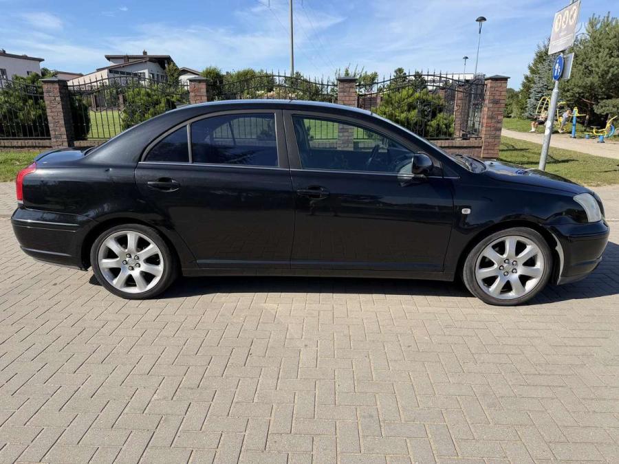Черный Тойота Авенсис 2005 в Клайпеда, объемом двигателя 2.36 л и пробегом 200 тыс. км за 2000 €, фото 21 на AUTOMOTO.COM.LV