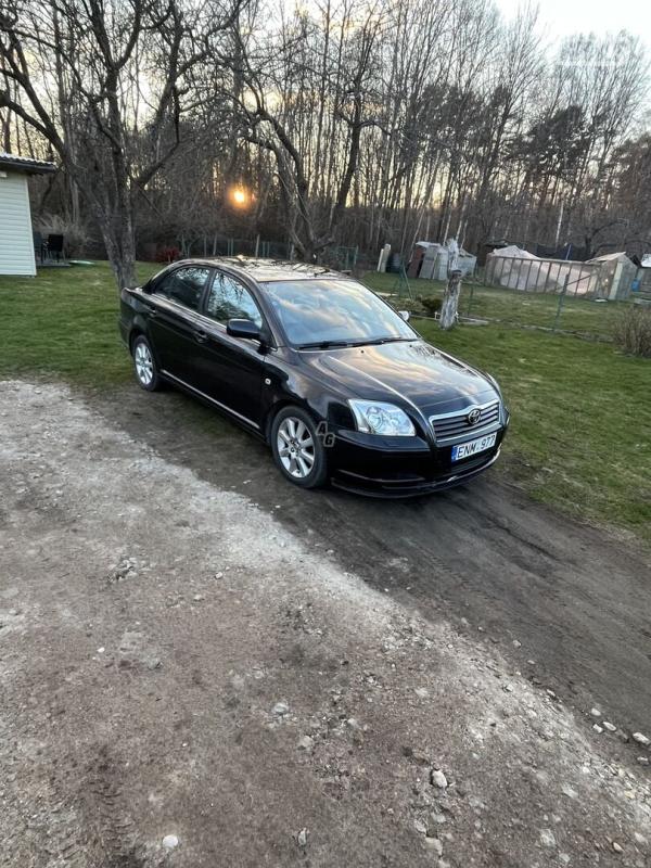 Melns Toyota Avensis 2006 Klaipėda, ar dzinēja tilpumu 2.00 L un nobraukumu 298 tūkst. km par 1200 €, foto 1 vietnē AUTOMOTO.COM.LV