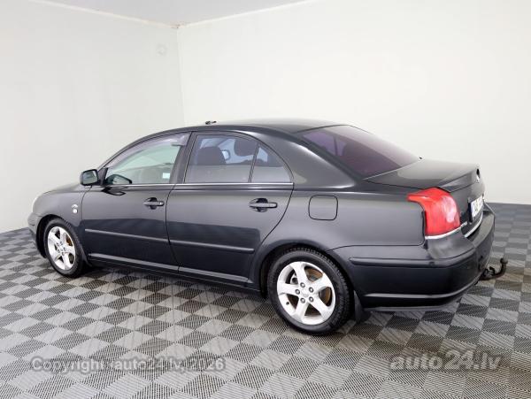 Melns Toyota Avensis 2006 Tallina, ar dzinēja tilpumu 2.20 L un nobraukumu 319 tūkst. km par 1699 €, foto 4 vietnē AUTOMOTO.COM.LV