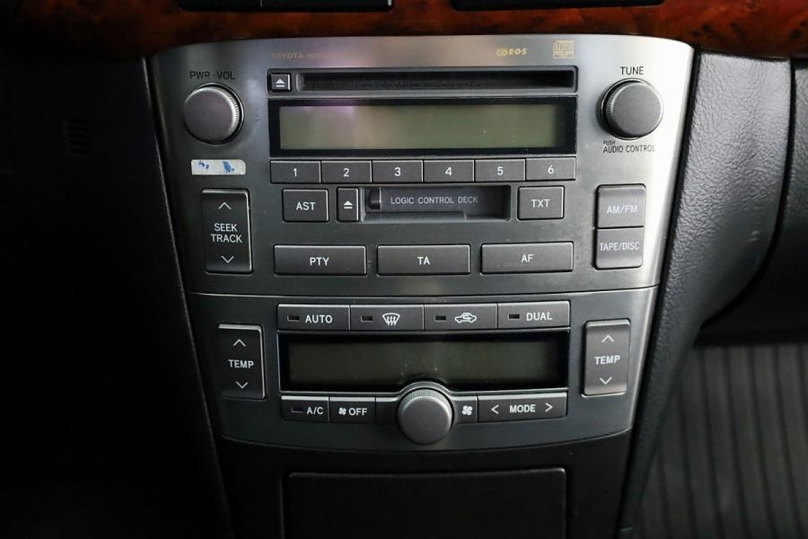 Черный Тойота Авенсис 2006 в Таллин, объемом двигателя 2.20 л и пробегом 319 тыс. км за 1499 €, фото 17 на AUTOMOTO.COM.LV