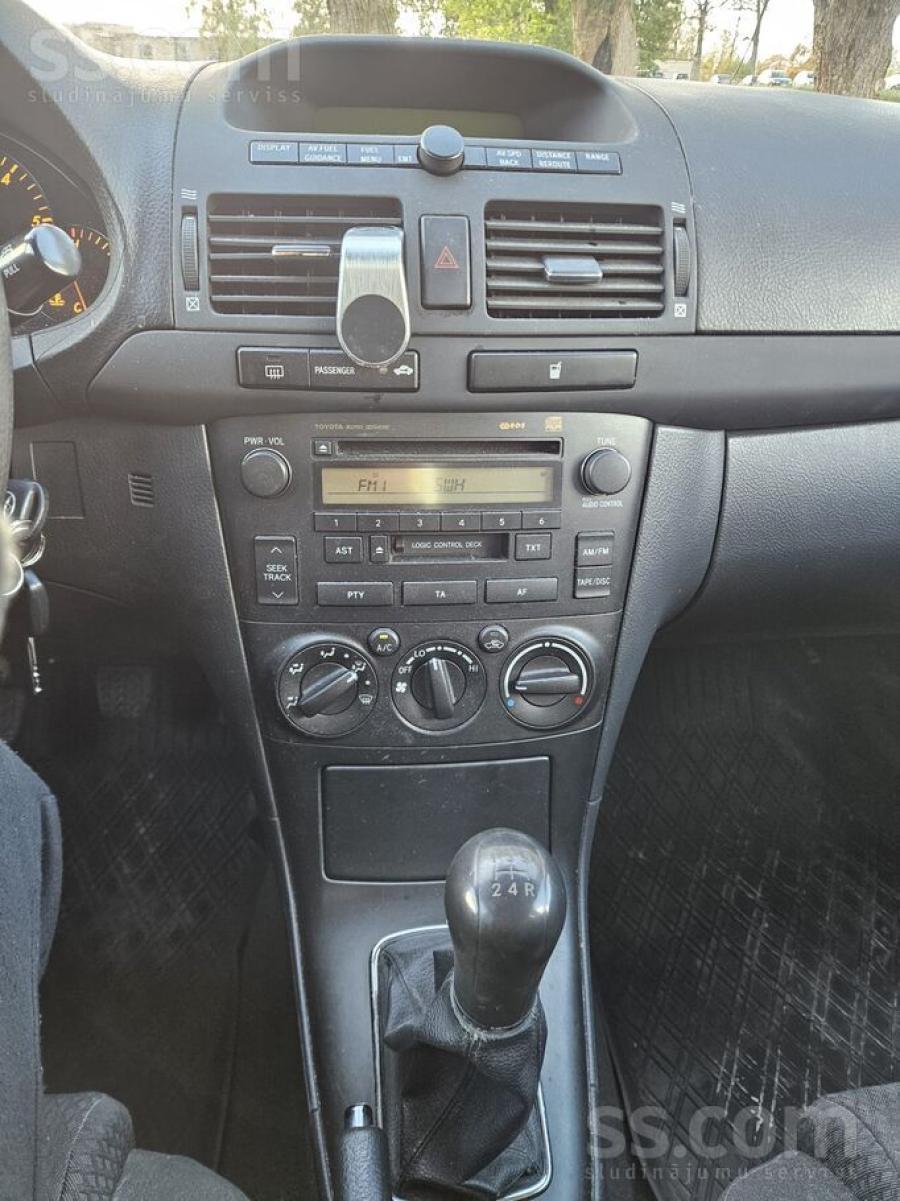 Melns Toyota Avensis 2006 Valmiera, ar dzinēja tilpumu 2.00 L un nobraukumu 198 tūkst. km par 1550 €, foto 10 vietnē AUTOMOTO.COM.LV