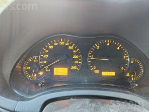 Melns Toyota Avensis 2006 Valmiera, ar dzinēja tilpumu 2.00 L un nobraukumu 198 tūkst. km par 1550 €, foto 11 vietnē AUTOMOTO.COM.LV