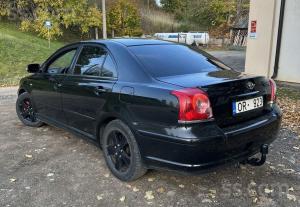 Черный Тойота Авенсис 2006 в Резекне, объемом двигателя 2.20 л и пробегом 314 тыс. км за 1950 €, фото 6 на AUTOMOTO.COM.LV