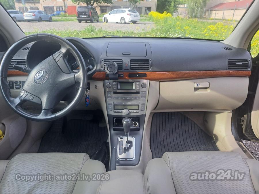 Черный Тойота Авенсис 2007 в Таллин, объемом двигателя 2.40 л и пробегом 136 тыс. км за 5300 €, фото 7 на AUTOMOTO.COM.LV