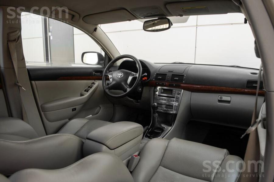 Черный Тойота Авенсис 2007 в Рига, объемом двигателя 2.20 л и пробегом 296 тыс. км за 2490 €, фото 17 на AUTOMOTO.COM.LV