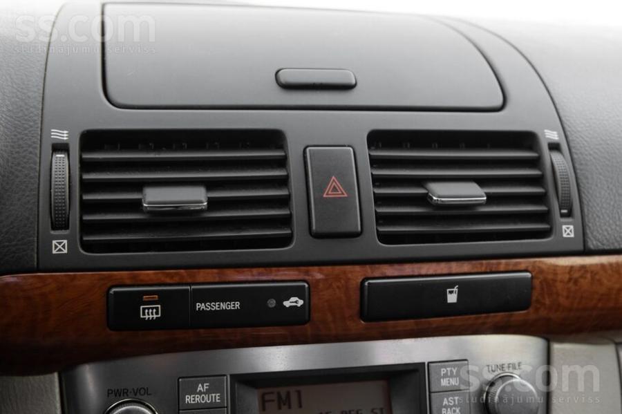 Черный Тойота Авенсис 2007 в Рига, объемом двигателя 2.20 л и пробегом 296 тыс. км за 2490 €, фото 26 на AUTOMOTO.COM.LV